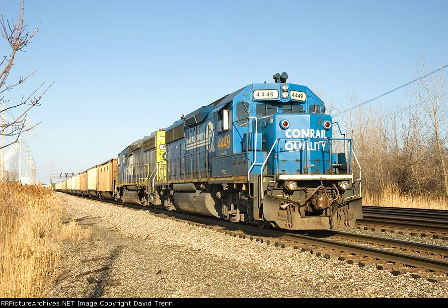 CSX D805 backs Coal loads @ CP126.75